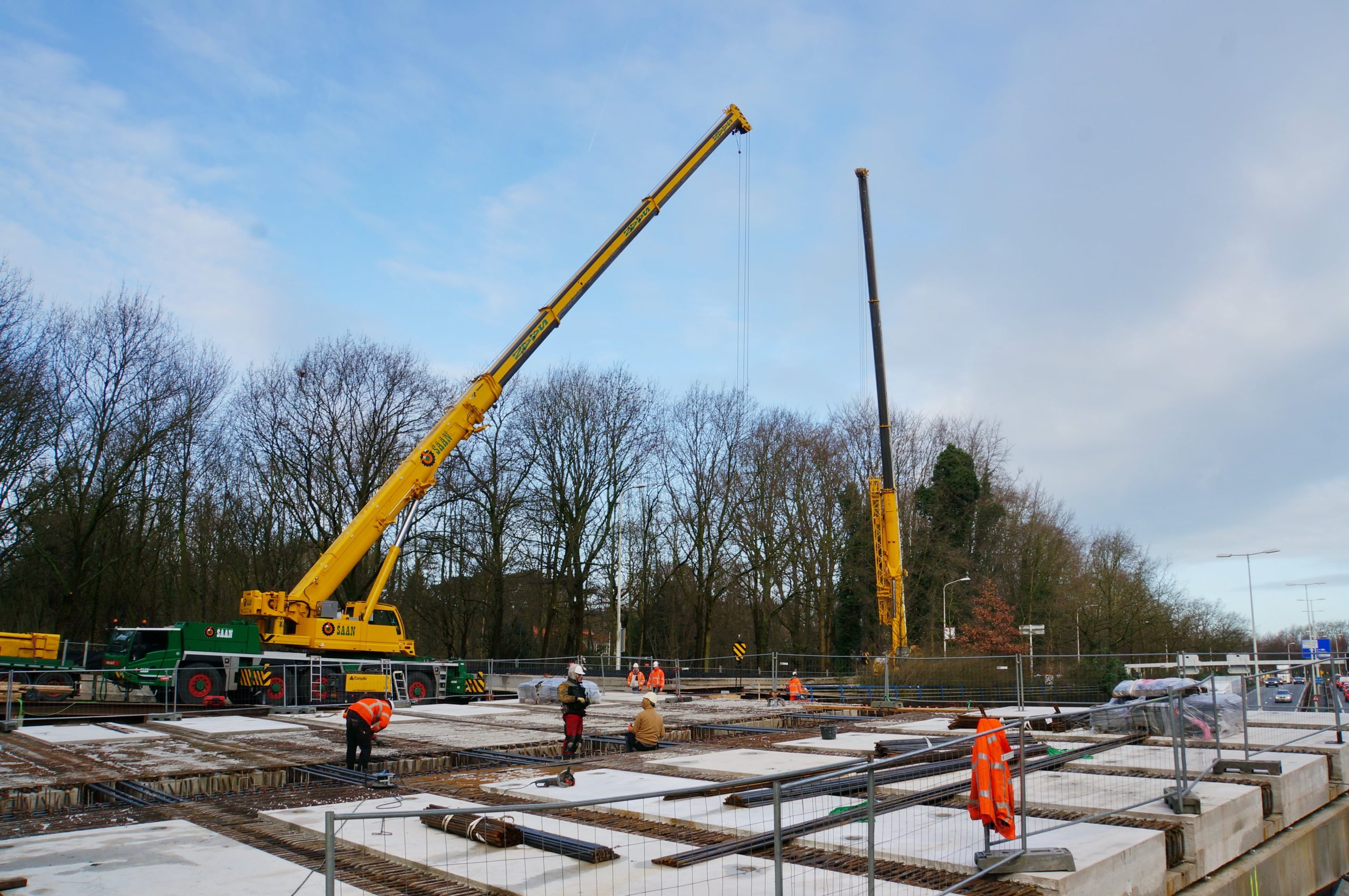 Complexe hijswerkzaamheden overkluizing A12 - Saan