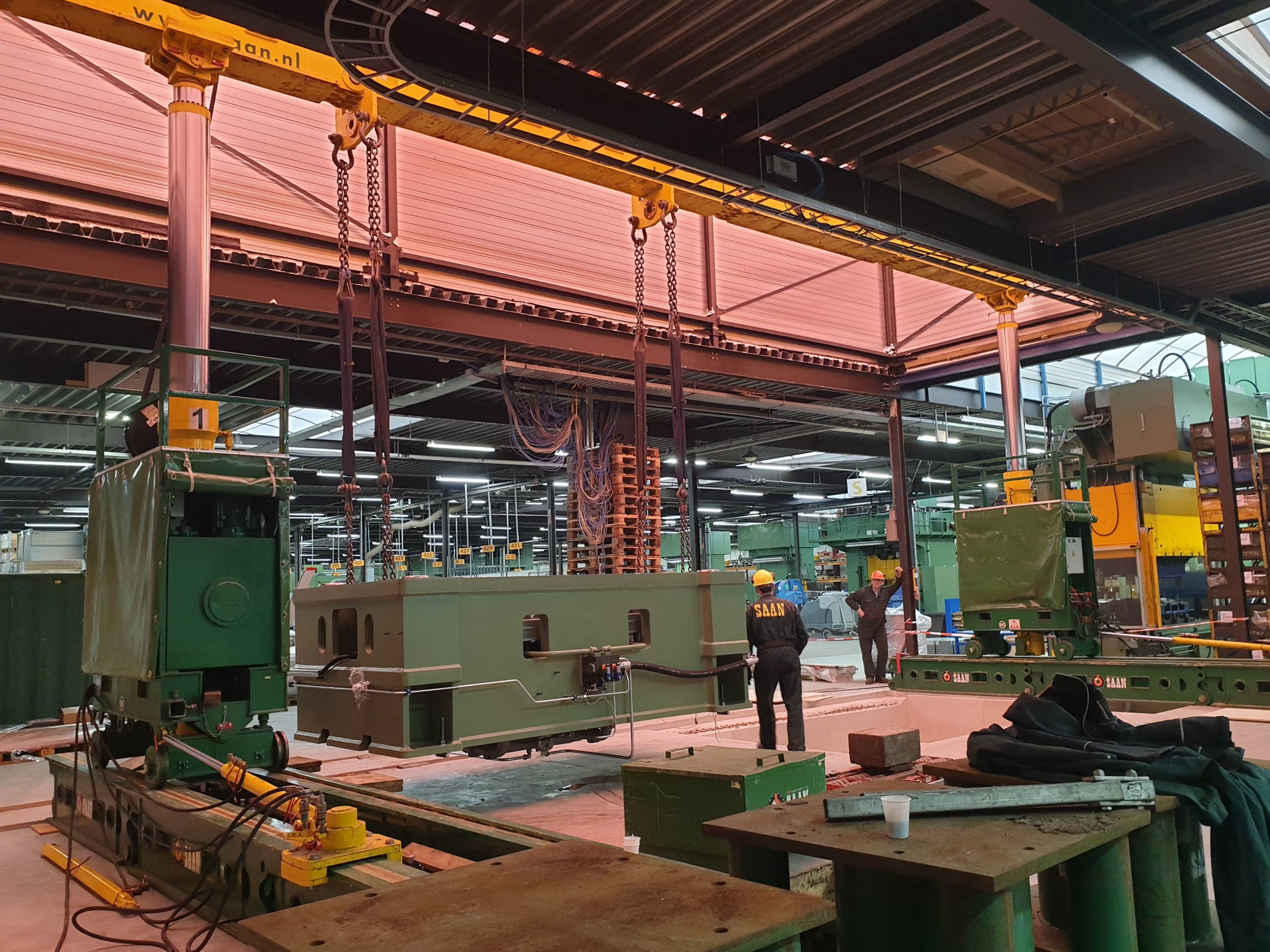 Machine plaatsing bij VDL-02 - Saan