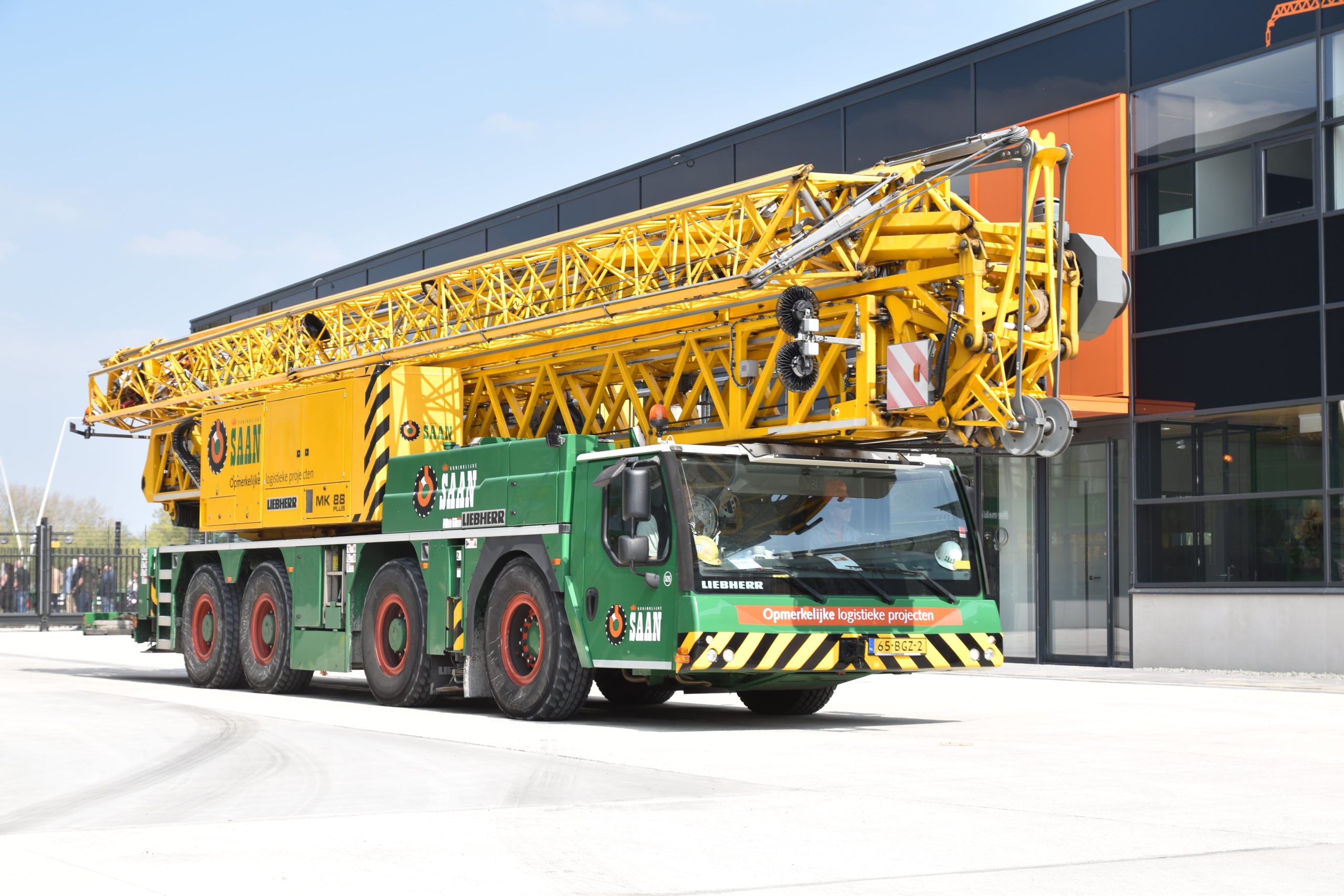 MK88_W525-min - Saan